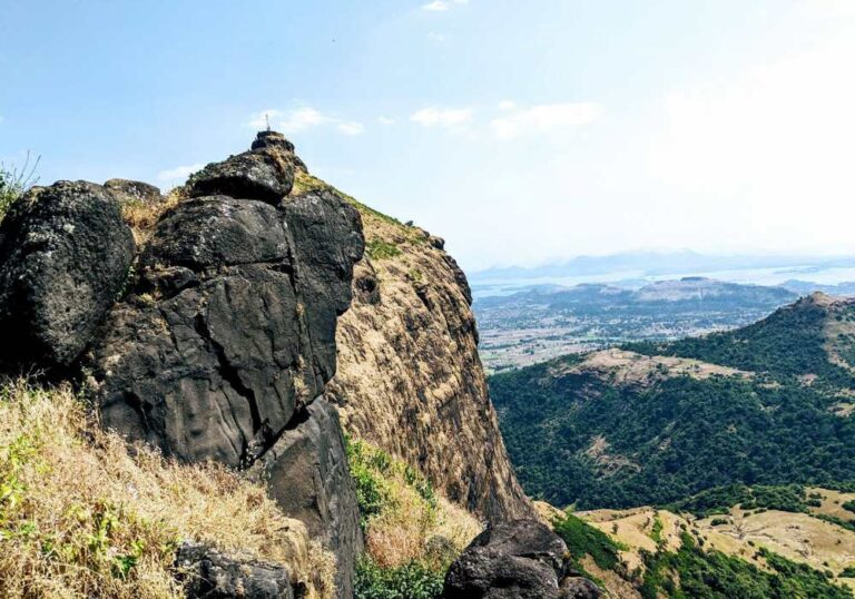 HariHar Fort | HariHar Fort Tour Package| AdventureCampIndia